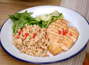 Easy and Savory Chicken With Uncle Bens Wild Rice Recipe | Luna's ...